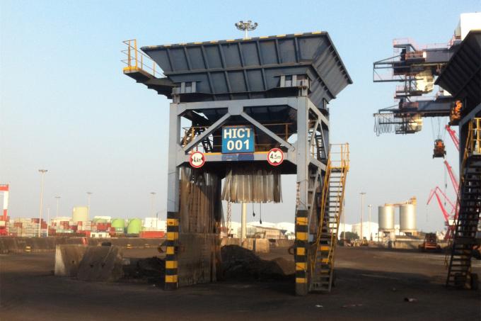 Regular Fixed 32m3 CE Material Hopper Port Discharging Equipment